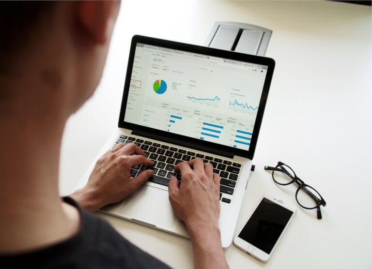 8 Effective Strategies for Supporting Online Students: Enhancing ...